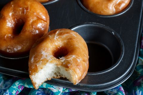 Donut Trays – Bake Perfect Donuts Every Time | EuroTins – Euro Tins ...